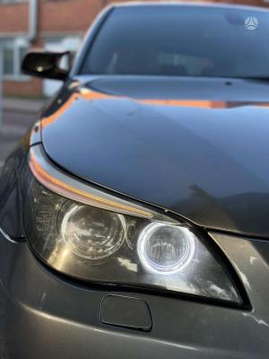 Pelēks BMW 530 2008 Viļņa, ar dzinēja tilpumu 2.99 L un nobraukumu 386 tūkst. km par 4700 €, foto 22 vietnē AUTOMOTO.COM.LV