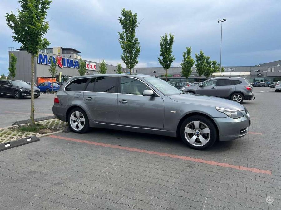 Grey BMW 530 2008 in Vilnius, with an engine capacity of 2.99 L and mileage of 400 thousand km for 4300 €, photo 5 on AUTOMOTO.COM.LV
