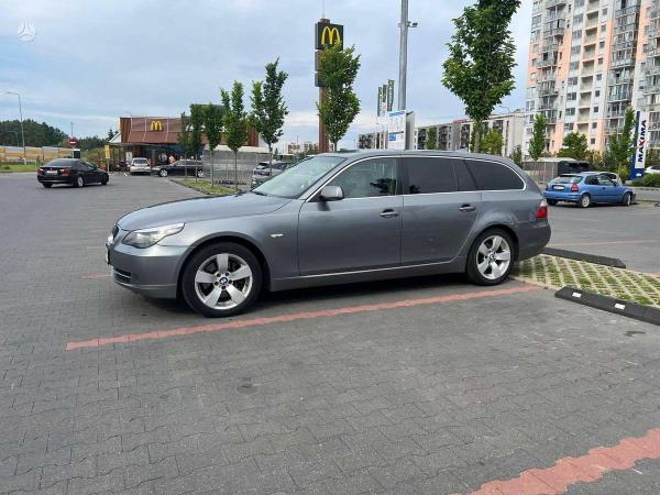 Pelēks BMW 530 2008 Viļņa, ar dzinēja tilpumu 2.99 L un nobraukumu 400 tūkst. km par 4300 €, foto 6 vietnē AUTOMOTO.COM.LV