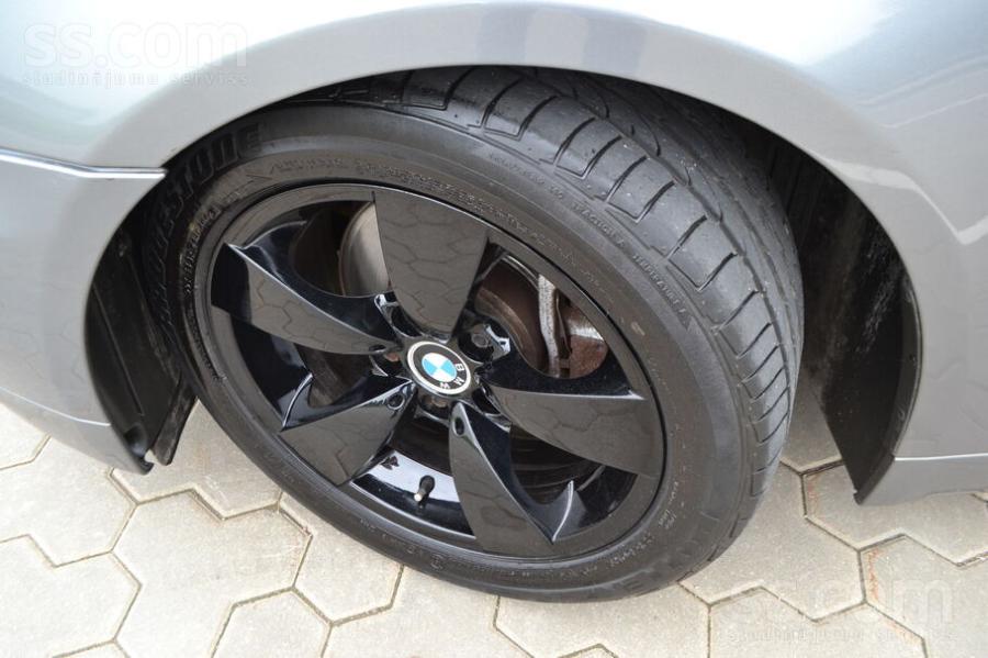 Pelēks BMW 530 2008 Rīga, ar dzinēja tilpumu 3.00 L un nobraukumu 0 tūkst. km par 5250 €, foto 36 vietnē AUTOMOTO.COM.LV