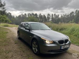 Pelēks BMW 530 2008 Viļņa, ar dzinēja tilpumu 3.00 L un nobraukumu 400 tūkst. km par 4100 €, foto 4 vietnē AUTOMOTO.COM.LV