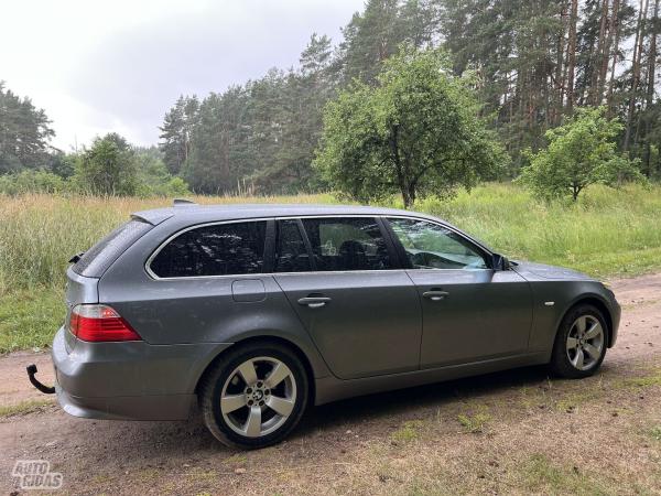 Pelēks BMW 530 2008 Viļņa, ar dzinēja tilpumu 3.00 L un nobraukumu 400 tūkst. km par 4100 €, foto 4 vietnē AUTOMOTO.COM.LV