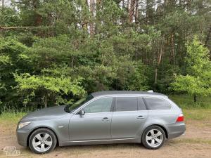 Pelēks BMW 530 2008 Viļņa, ar dzinēja tilpumu 3.00 L un nobraukumu 400 tūkst. km par 4100 €, foto 9 vietnē AUTOMOTO.COM.LV