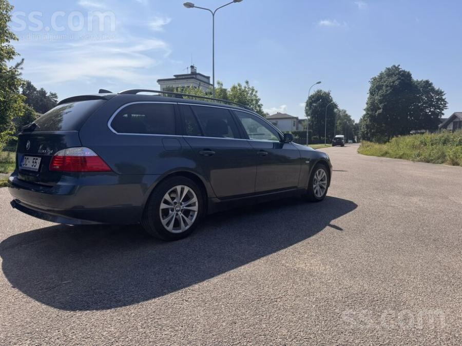 Grey BMW 530 2008 in Riga, with an engine capacity of 3.00 L and mileage of 270 thousand km for 6900 €, photo 5 on AUTOMOTO.COM.LV