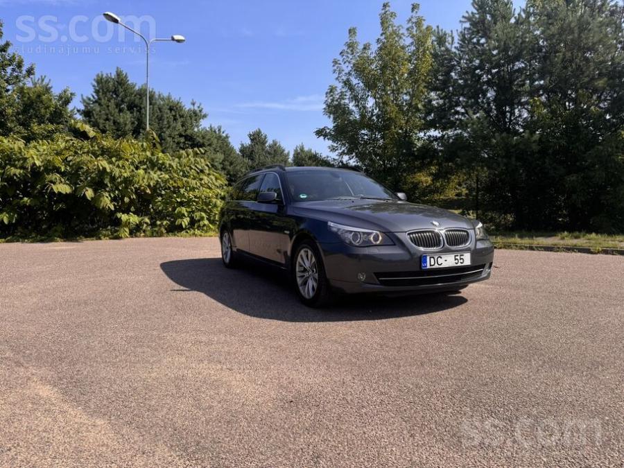 Grey BMW 530 2008 in Riga, with an engine capacity of 3.00 L and mileage of 270 thousand km for 6900 €, photo 6 on AUTOMOTO.COM.LV