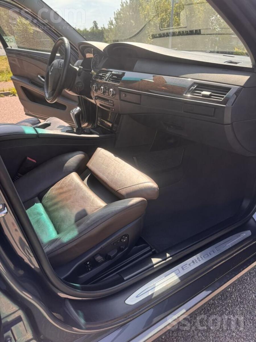 Grey BMW 530 2008 in Riga, with an engine capacity of 3.00 L and mileage of 270 thousand km for 6900 €, photo 10 on AUTOMOTO.COM.LV