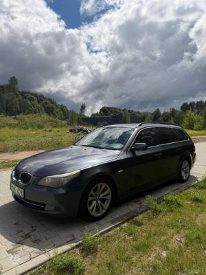 Pelēks BMW 530 2008 Viļņa, ar dzinēja tilpumu 2.99 L un nobraukumu 519 tūkst. km par 4400 €, foto  vietnē AUTOMOTO.COM.LV