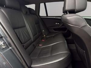Pelēks BMW 530 2008 Klaipėda, ar dzinēja tilpumu 3.00 L un nobraukumu 379 tūkst. km par 5499 €, foto 10 vietnē AUTOMOTO.COM.LV