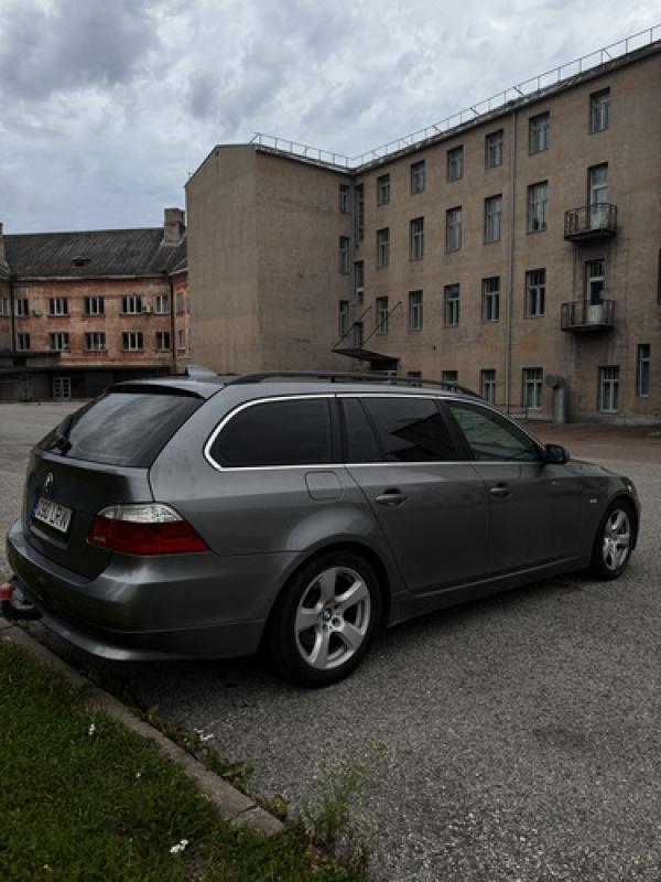 Grey BMW 530 2008 in Valga, with an engine capacity of 3.00 L and mileage of 373 thousand km for 5500 €, photo 3 on AUTOMOTO.COM.LV