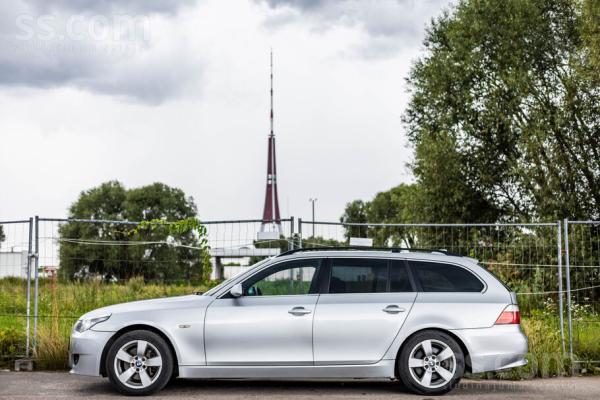 Grey BMW 530 2008 in Riga, with an engine capacity of 3.00 L and mileage of 324 thousand km for 5990 €, photo 4 on AUTOMOTO.COM.LV