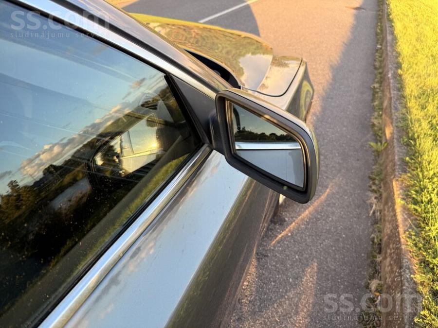 Pelēks BMW 530 2008 Rīga, ar dzinēja tilpumu 3.00 L un nobraukumu 330 tūkst. km par 6500 €, foto 10 vietnē AUTOMOTO.COM.LV