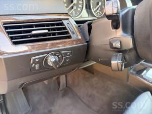 Pelēks BMW 530 2008 Rīga, ar dzinēja tilpumu 3.00 L un nobraukumu 330 tūkst. km par 6500 €, foto 29 vietnē AUTOMOTO.COM.LV