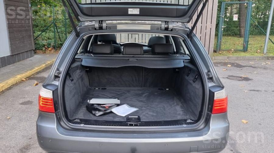 Grey BMW 530 2008 in Riga, with an engine capacity of 3.00 L and mileage of 266 thousand km for 5990 €, photo 9 on AUTOMOTO.COM.LV