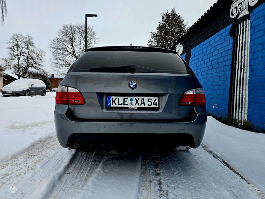 Pelēks BMW 530 2009 Marijampole, ar dzinēja tilpumu 2.99 L un nobraukumu 305 tūkst. km par 6150 €, foto 7 vietnē AUTOMOTO.COM.LV