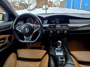 Pelēks BMW 530 2009 Marijampole, ar dzinēja tilpumu 2.99 L un nobraukumu 305 tūkst. km par 6150 €, foto 15 vietnē AUTOMOTO.COM.LV