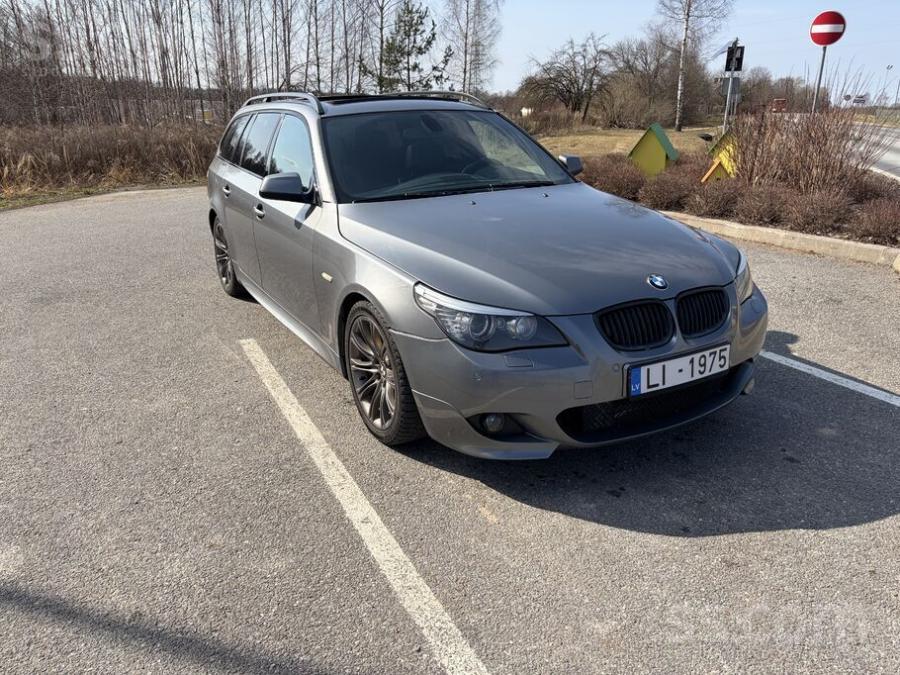 Grey BMW 530 2009 in Valmiera, with an engine capacity of 3.00 L and mileage of 412 thousand km for 7400 €, photo 1 on AUTOMOTO.COM.LV
