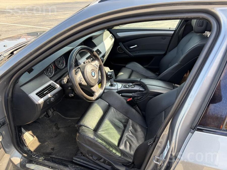 Grey BMW 530 2009 in Valmiera, with an engine capacity of 3.00 L and mileage of 412 thousand km for 7400 €, photo 4 on AUTOMOTO.COM.LV