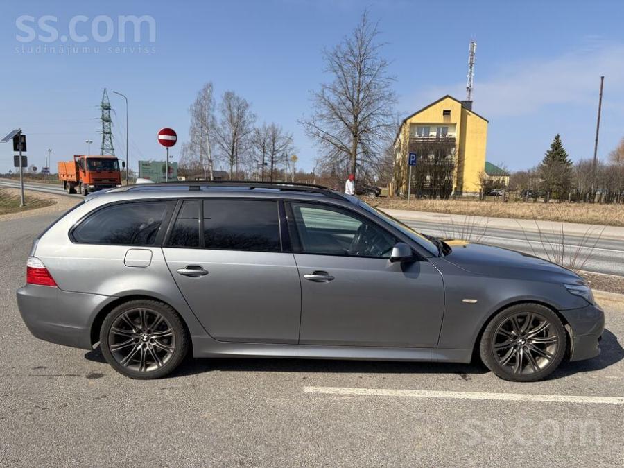Grey BMW 530 2009 in Valmiera, with an engine capacity of 3.00 L and mileage of 412 thousand km for 7400 €, photo 8 on AUTOMOTO.COM.LV