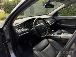 Grey BMW 530 2009 in Riga, with an engine capacity of 3.00 L and mileage of 330 thousand km for 9990 €, photo 7 on AUTOMOTO.COM.LV