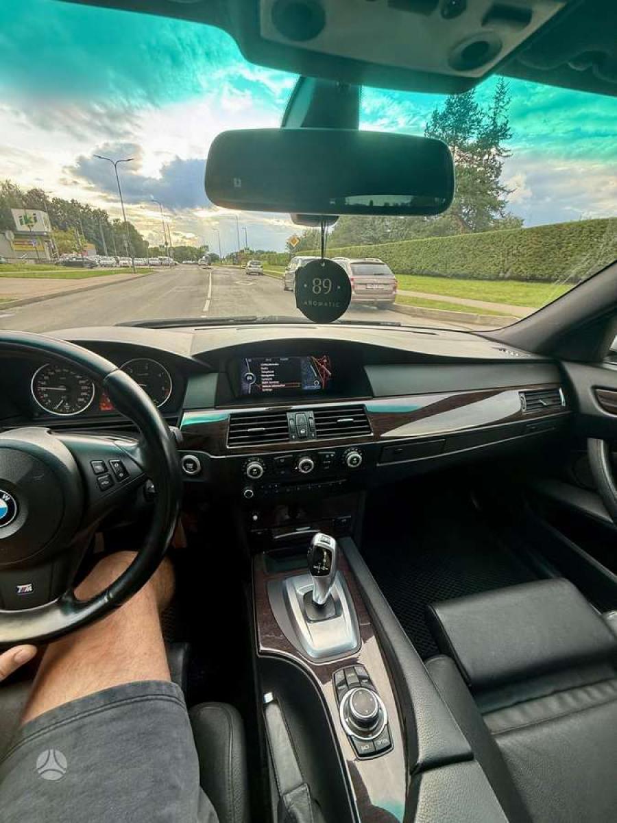 Серый БМВ 530 2009 в Каунас, объемом двигателя 3.00 л и пробегом 307 тыс. км за 5200 €, фото 10 на AUTOMOTO.COM.LV