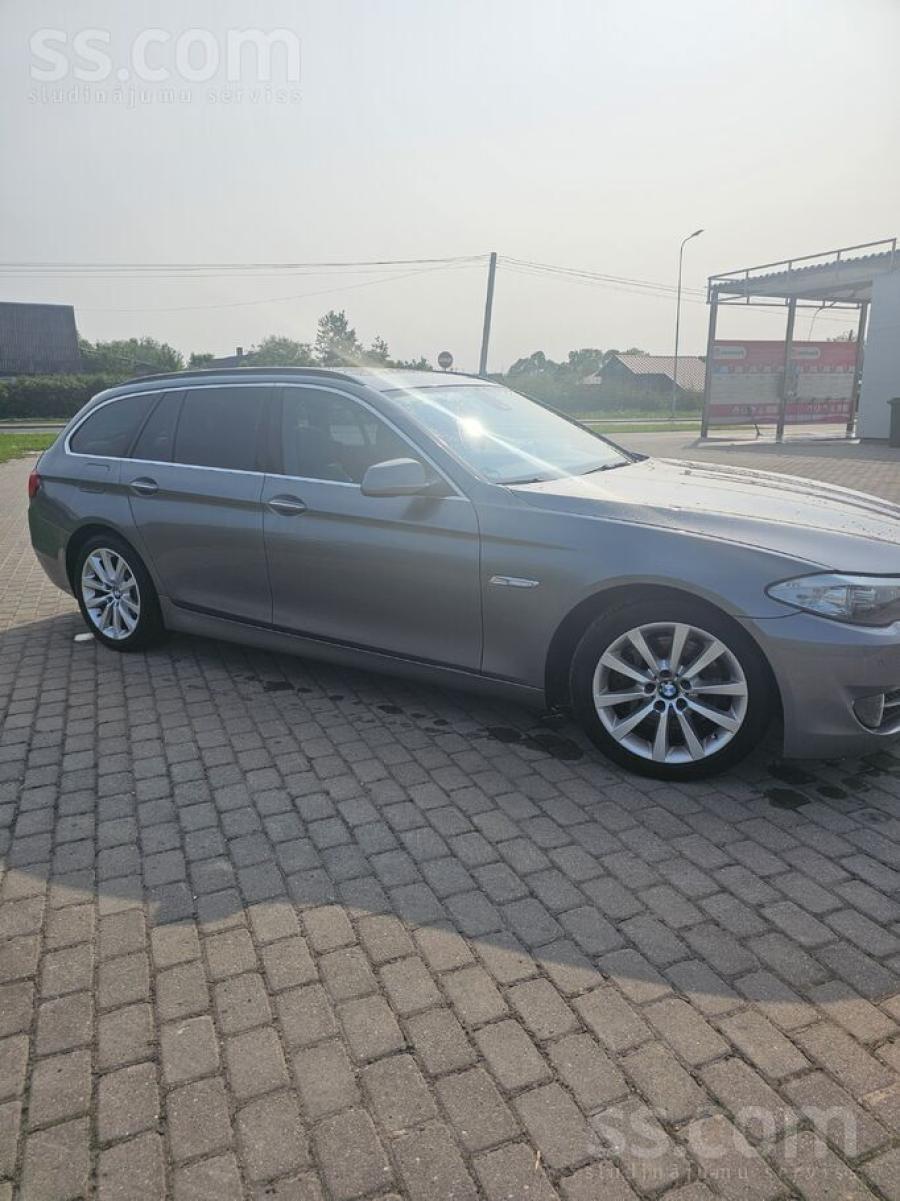 Pelēks BMW 530 2010 Balvi, ar dzinēja tilpumu 3.00 L un nobraukumu 298 tūkst. km par 8500 €, foto 4 vietnē AUTOMOTO.COM.LV