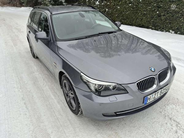 Grey BMW 530 2010 in Prienai, with an engine capacity of 2.99 L and mileage of 263 thousand km for 4400 €, photo 9 on AUTOMOTO.COM.LV