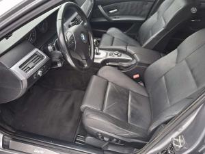 Grey BMW 530 2010 in Prienai, with an engine capacity of 2.99 L and mileage of 263 thousand km for 4400 €, photo 12 on AUTOMOTO.COM.LV