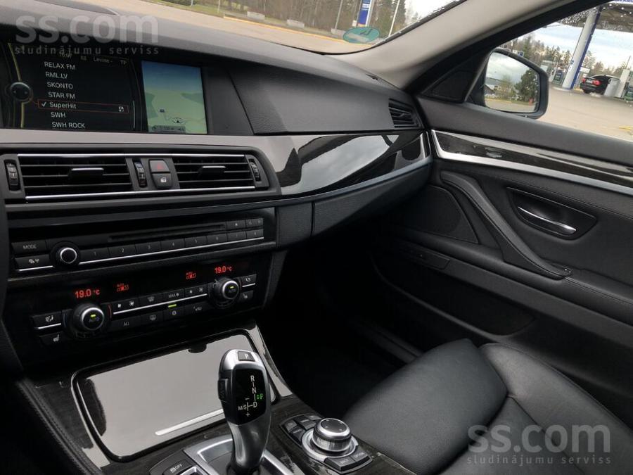 Pelēks BMW 530 2010 Cēsis, ar dzinēja tilpumu 3.00 L un nobraukumu 0 tūkst. km par 9500 €, foto 10 vietnē AUTOMOTO.COM.LV