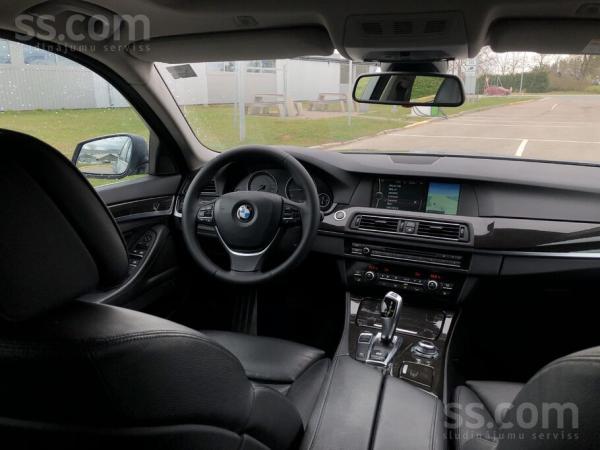 Grey BMW 530 2010 in Cesis, with an engine capacity of 3.00 L and mileage of 0 thousand km for 8990 €, photo 7 on AUTOMOTO.COM.LV