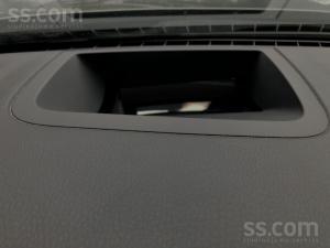 Grey BMW 530 2010 in Cesis, with an engine capacity of 3.00 L and mileage of 0 thousand km for 8900 €, photo 15 on AUTOMOTO.COM.LV