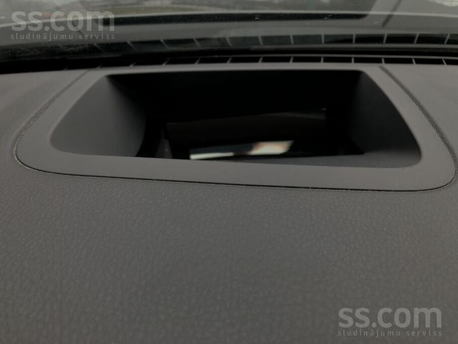 Grey BMW 530 2010 in Cesis, with an engine capacity of 3.00 L and mileage of 0 thousand km for 8900 €, photo 15 on AUTOMOTO.COM.LV