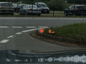Grey BMW 530 2010 in Cesis, with an engine capacity of 3.00 L and mileage of 0 thousand km for 8900 €, photo 16 on AUTOMOTO.COM.LV