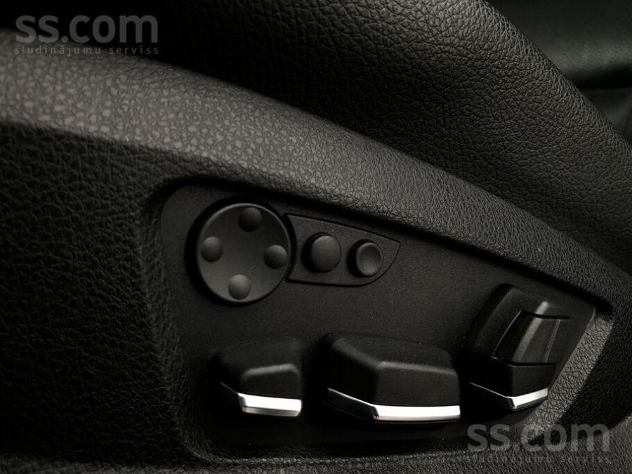 Grey BMW 530 2010 in Cesis, with an engine capacity of 3.00 L and mileage of 0 thousand km for 8900 €, photo 19 on AUTOMOTO.COM.LV