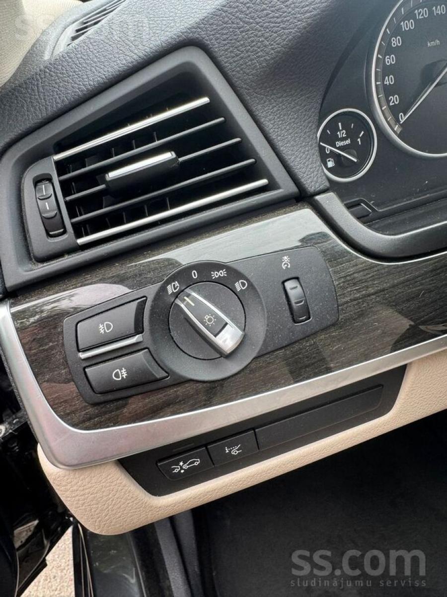 Pelēks BMW 530 2010 Jelgava, ar dzinēja tilpumu 3.00 L un nobraukumu 355 tūkst. km par 11000 €, foto 13 vietnē AUTOMOTO.COM.LV