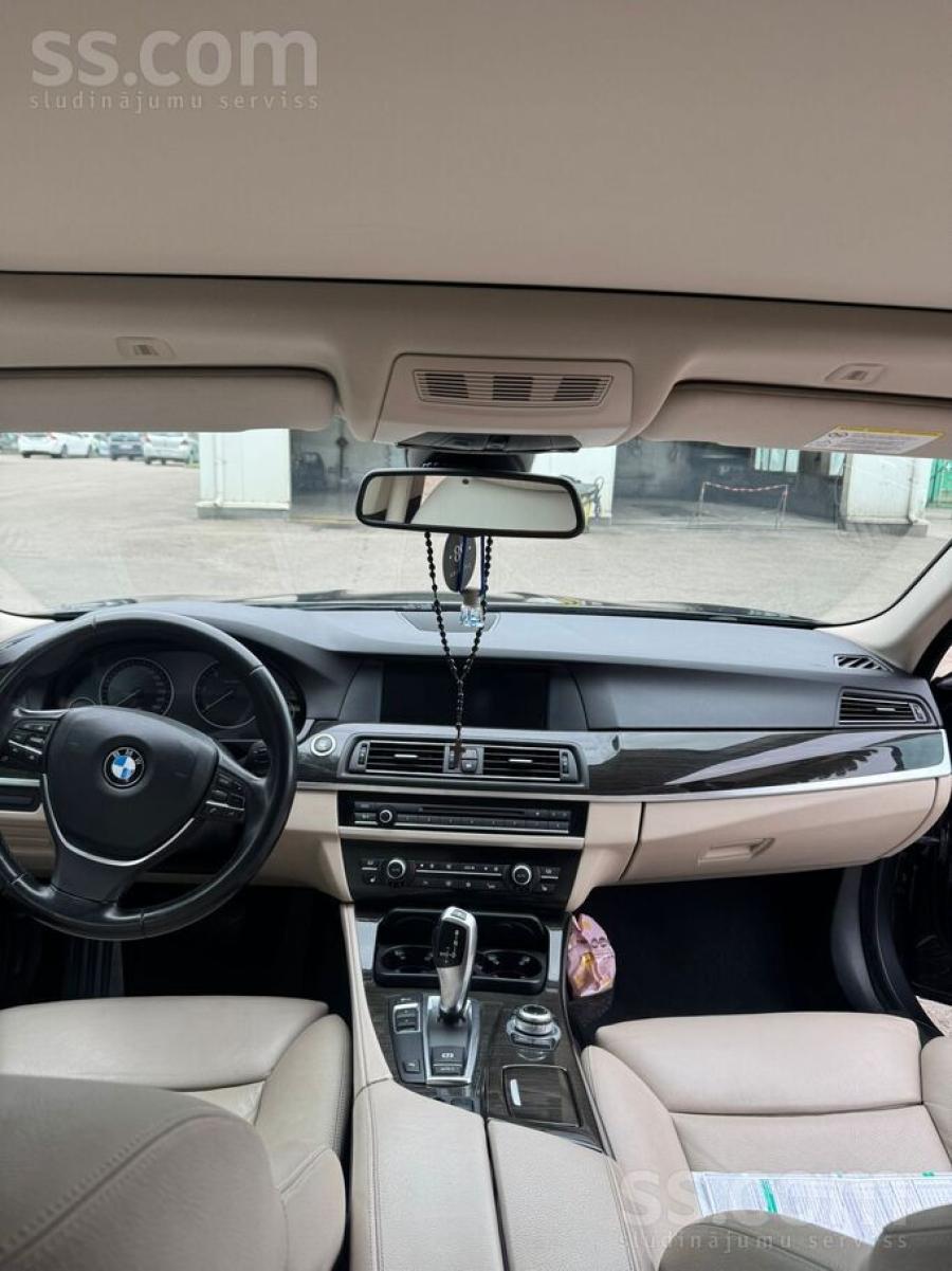 Pelēks BMW 530 2010 Jelgava, ar dzinēja tilpumu 3.00 L un nobraukumu 355 tūkst. km par 11000 €, foto 16 vietnē AUTOMOTO.COM.LV