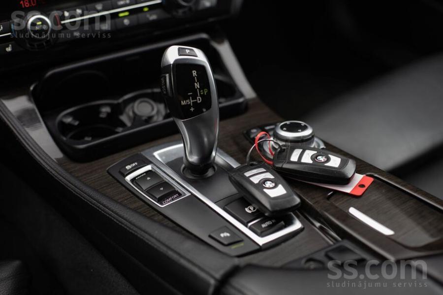 Pelēks BMW 530 2010 Rīga, ar dzinēja tilpumu 3.00 L un nobraukumu 308 tūkst. km par 9990 €, foto 29 vietnē AUTOMOTO.COM.LV