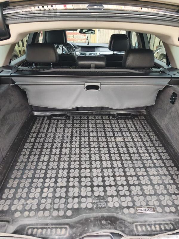 Grey BMW 530 2010 in Liepaja, with an engine capacity of 3.00 L and mileage of 309 thousand km for 7200 €, photo 10 on AUTOMOTO.COM.LV
