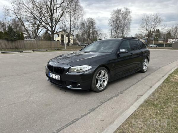 Grey BMW 530 2010 in Riga, with an engine capacity of 3.00 L and mileage of 443 thousand km for 9250 €, photo 1 on AUTOMOTO.COM.LV