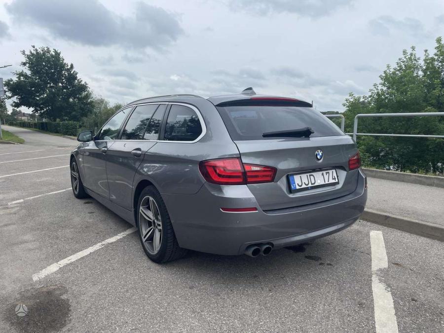 Grey BMW 530 2010 in Kaunas, with an engine capacity of 3.00 L and mileage of 420 thousand km for 5600 €, photo 5 on AUTOMOTO.COM.LV