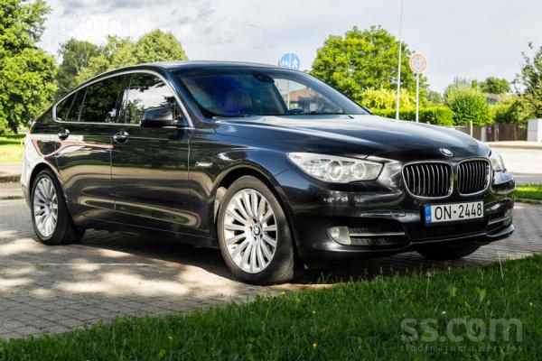 Grey BMW 530 2010 in Valmiera, with an engine capacity of 3.00 L and mileage of 354 thousand km for 9250 €, photo 1 on AUTOMOTO.COM.LV