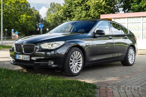 Grey BMW 530 2010 in Valmiera, with an engine capacity of 3.00 L and mileage of 354 thousand km for 9250 €, photo 5 on AUTOMOTO.COM.LV
