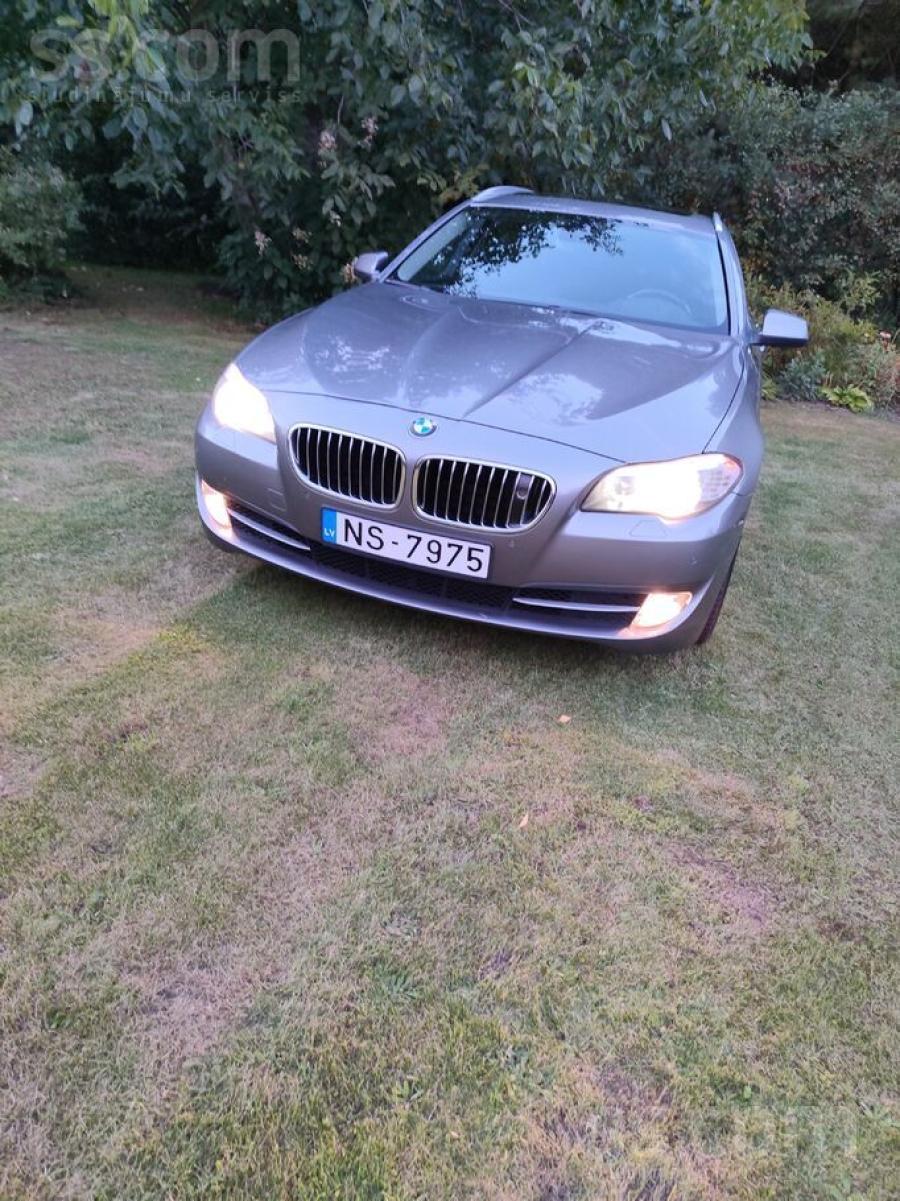 Pelēks BMW 530 2010 Jelgava, ar dzinēja tilpumu 3.00 L un nobraukumu 323 tūkst. km par 9500 €, foto 31 vietnē AUTOMOTO.COM.LV