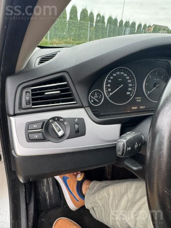 Pelēks BMW 530 2010 Ogre, ar dzinēja tilpumu 3.00 L un nobraukumu 537 tūkst. km par 6000 €, foto 7 vietnē AUTOMOTO.COM.LV