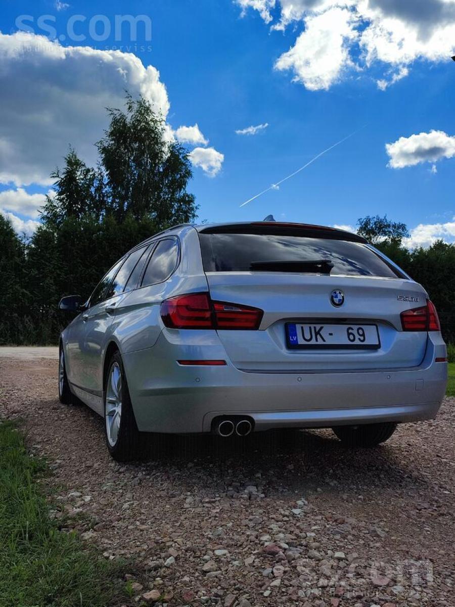 Grey BMW 530 2010 in Jelgava, with an engine capacity of 3.00 L and mileage of 284 thousand km for 8300 €, photo 6 on AUTOMOTO.COM.LV