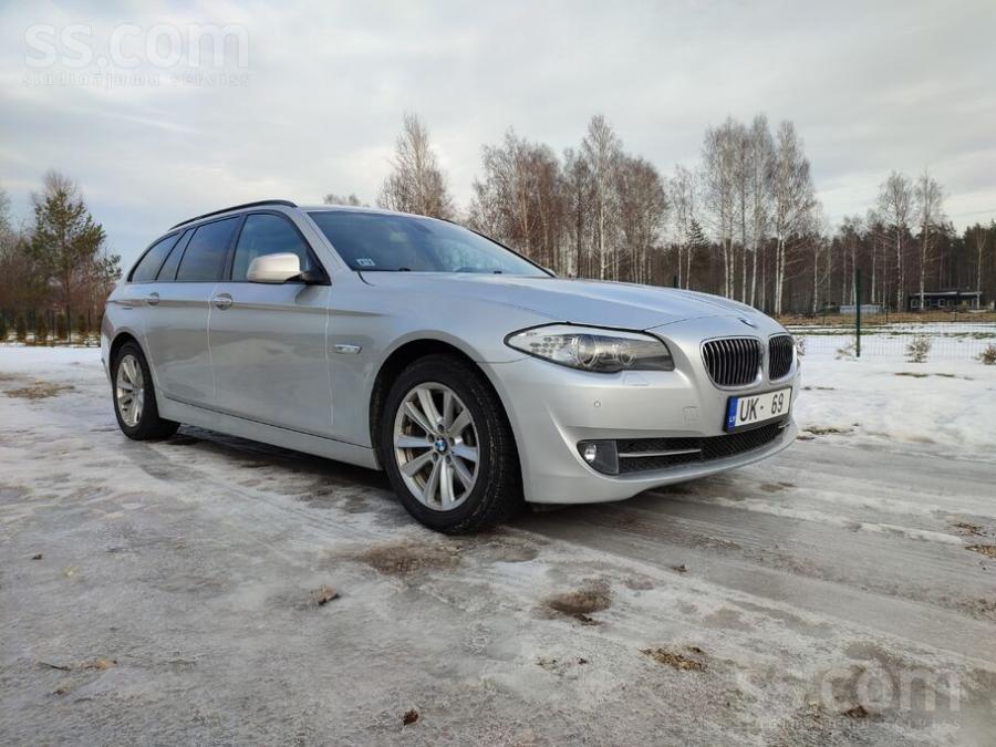 Grey BMW 530 2010 in Jelgava, with an engine capacity of 3.00 L and mileage of 284 thousand km for 8300 €, photo 7 on AUTOMOTO.COM.LV