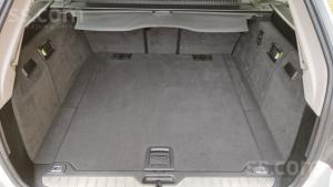 Grey BMW 530 2010 in Jelgava, with an engine capacity of 3.00 L and mileage of 284 thousand km for 8300 €, photo 12 on AUTOMOTO.COM.LV