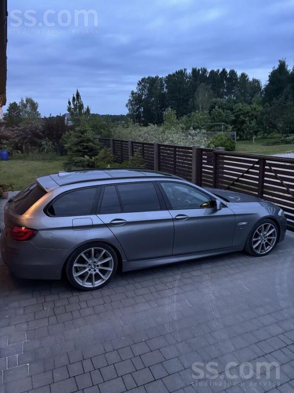 Pelēks BMW 530 2011 Rīga, ar dzinēja tilpumu 3.00 L un nobraukumu 370 tūkst. km par 9550 €, foto 7 vietnē AUTOMOTO.COM.LV