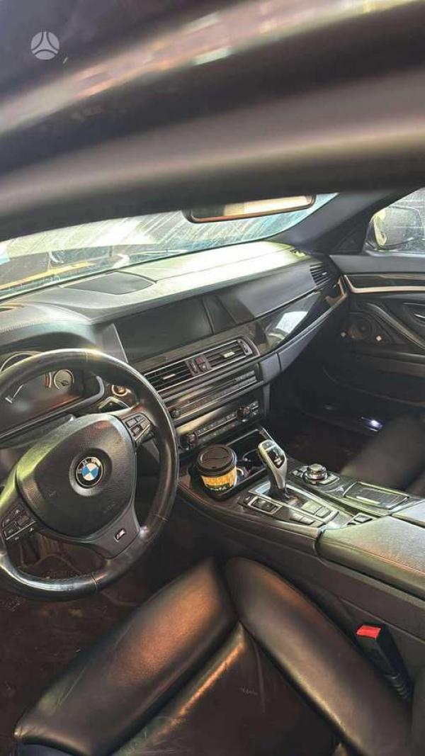 Pelēks BMW 530 2011 Šilalė, ar dzinēja tilpumu 2.99 L un nobraukumu 308 tūkst. km par 9500 €, foto 10 vietnē AUTOMOTO.COM.LV
