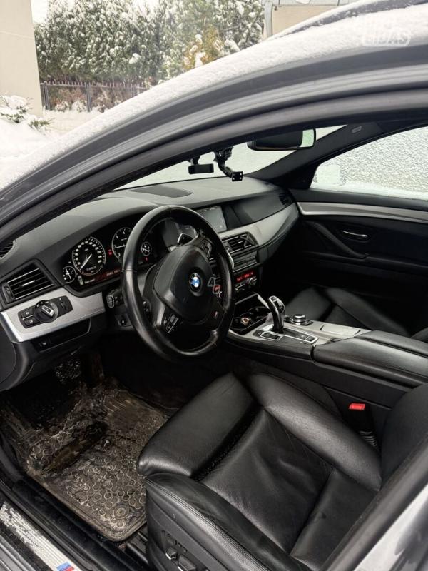 Pelēks BMW 530 2011 Šauļi, ar dzinēja tilpumu 3.00 L un nobraukumu 284 tūkst. km par 9000 €, foto 2 vietnē AUTOMOTO.COM.LV