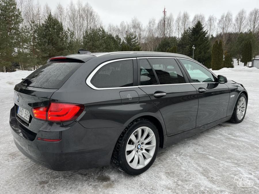 Pelēks BMW 530 2011 Alīta, ar dzinēja tilpumu 3.00 L un nobraukumu 325 tūkst. km par 6750 €, foto 12 vietnē AUTOMOTO.COM.LV